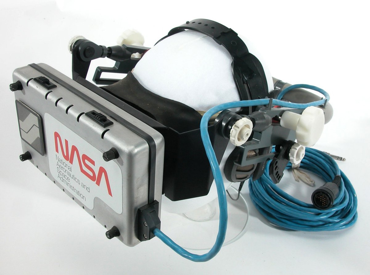 Prototype of virtual reality headset | NASA-Ames Research Center USA ...