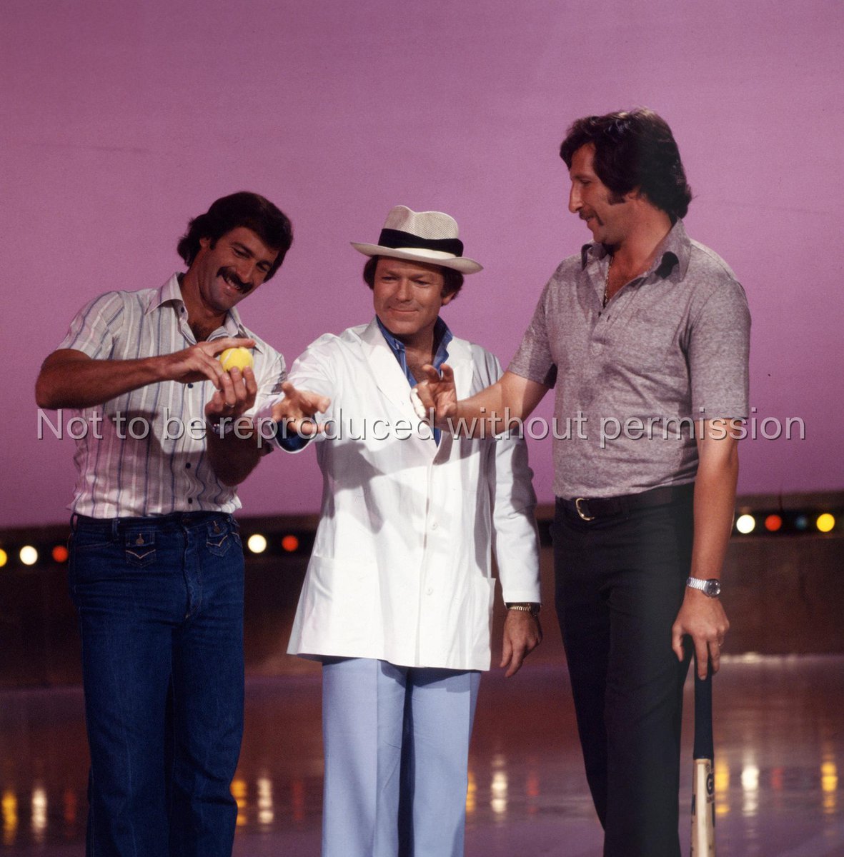 [The Mike Walsh show : publicity kit] | ACMI collection | ACMI: Your ...